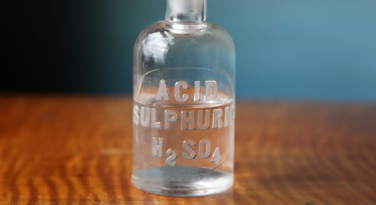 Le molte determinanti del prezzo dell'acido solforico - PricePedia
